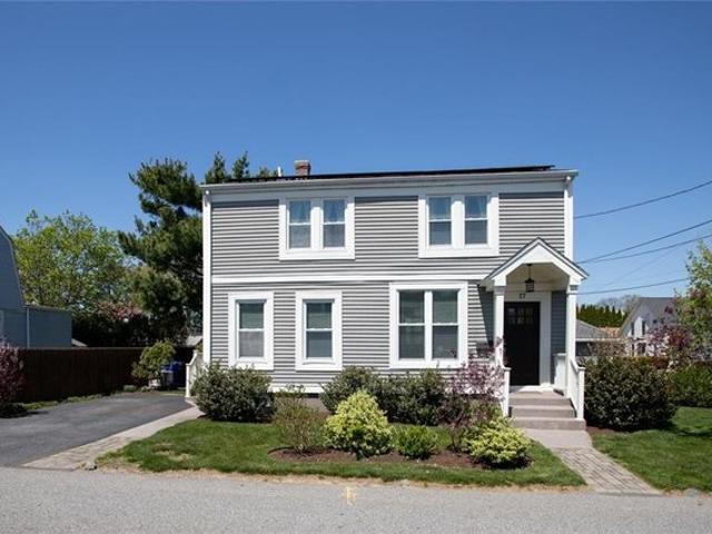 17 Sherman St, East Providence, RI 02915