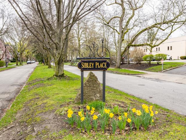 17 Sibley Place UN#03