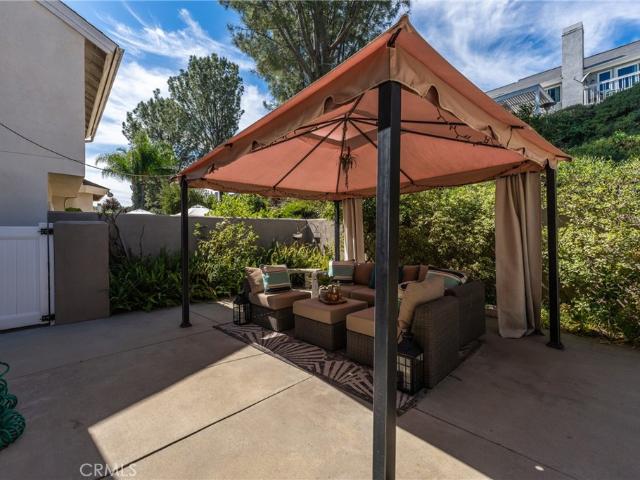 17 Spicewood, Aliso Viejo, CA 92656 | MLS #OC26051 | Compass