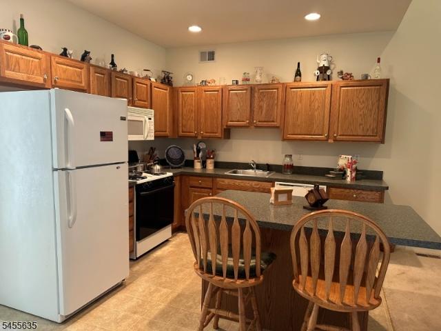 17 Spring Hollow Rd