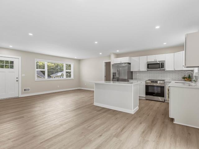 17 Springside Avenue