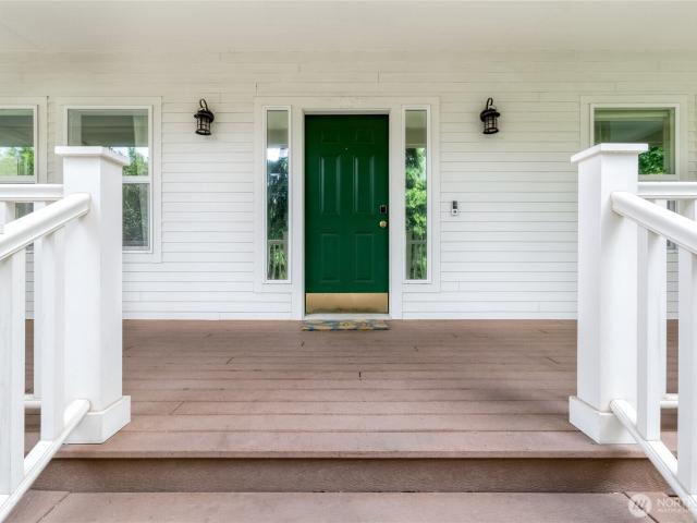 17 SW Homestead Avenue
