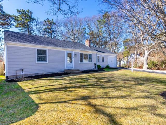 17 Swift Brook Road, South Yarmouth, MA 02664