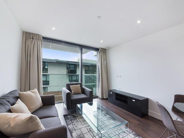 17 Stable Walk, London E1 1 bed apartment to rent £2,950 pcm £681 pw