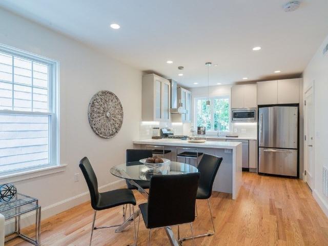 17 Standish Street Unit 1, Cambridge, US, MA