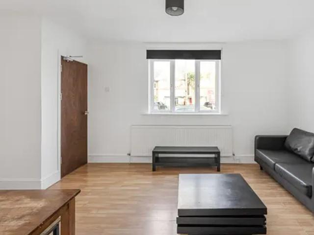 17 Streimer Road, Mill Meads, London, E15 2RL, United Kingdom | 4 bed townhouse for rent #166511778 | Rentberry