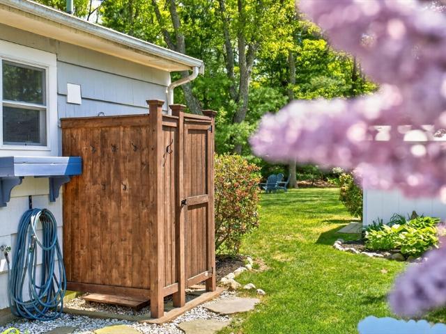 17 Suncrest Dr