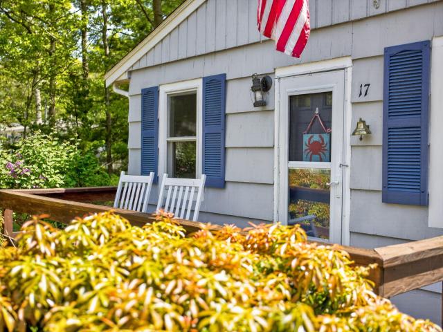 17 Suncrest Drive