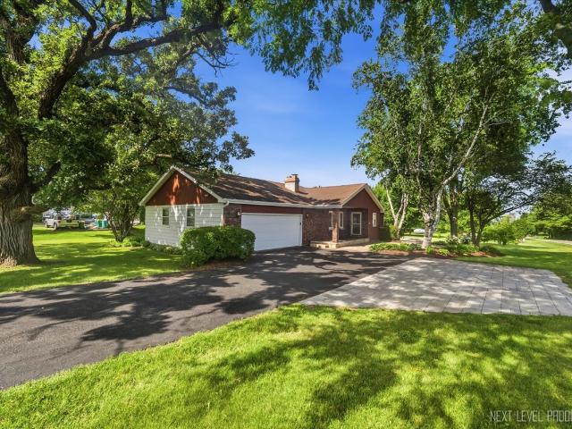 17N228 Oak Grove Drive