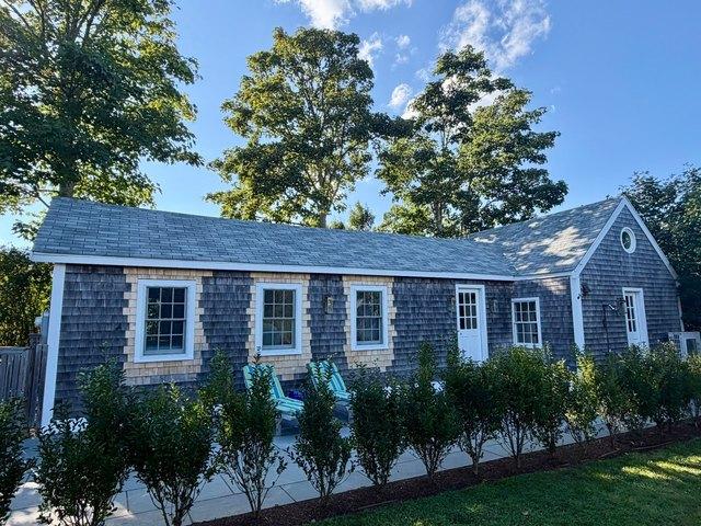 17A New St, Nantucket, MA 02554