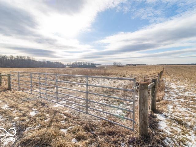 17A* S County Road 100 E