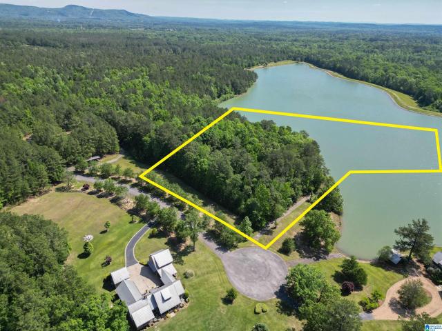17A Twin Pines Road # 17A