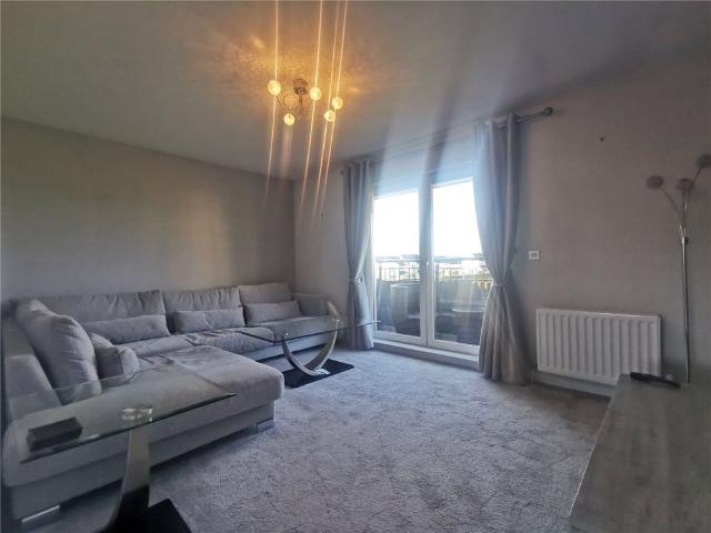17F South Chesters Gardens