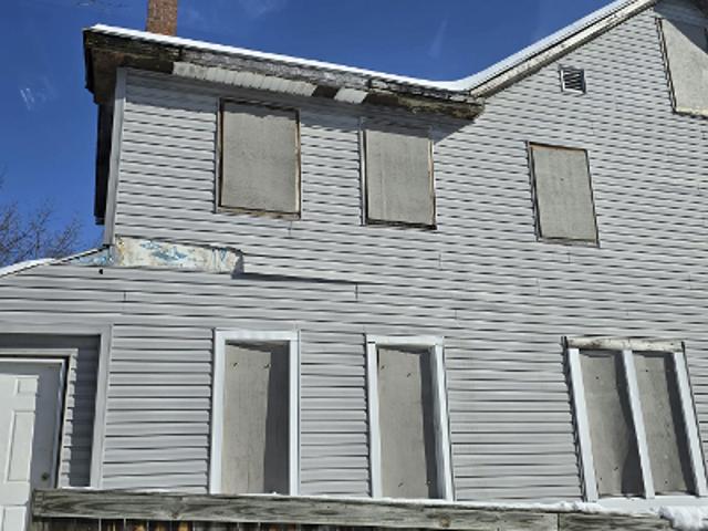 17th Ave