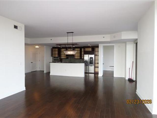 17th St NW Unit 3801