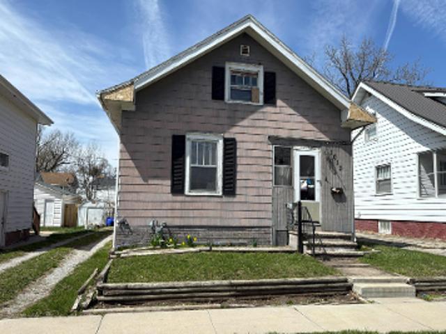 17th St NE