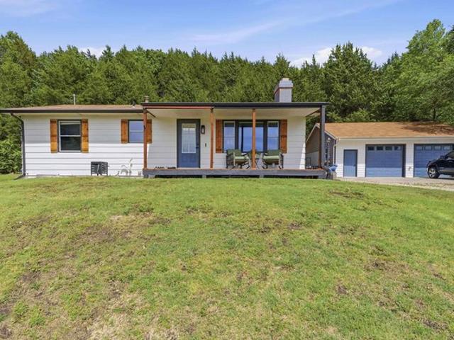 14045 Humboldt Creek Rd, Junction City, KS 66441
