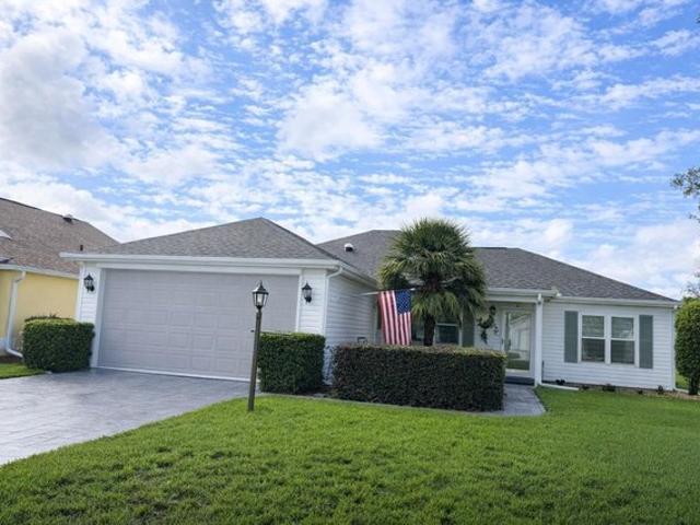 1404 Madrigal Ln, The Villages, FL 32159