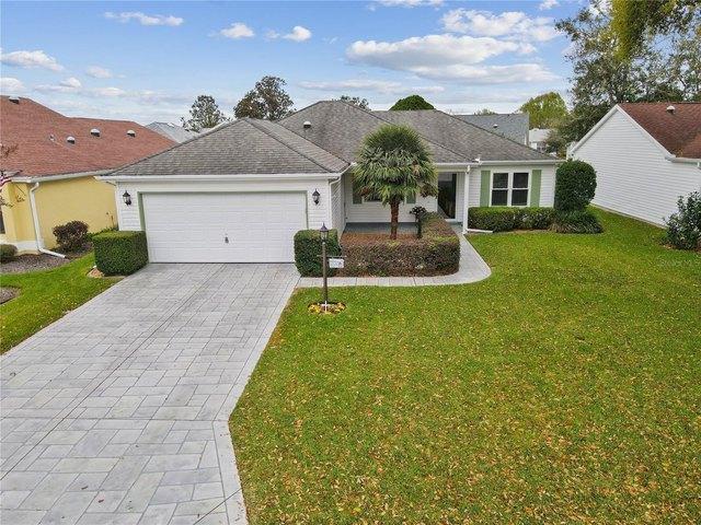 1404 Madrigal Ln, The Villages, FL 32159