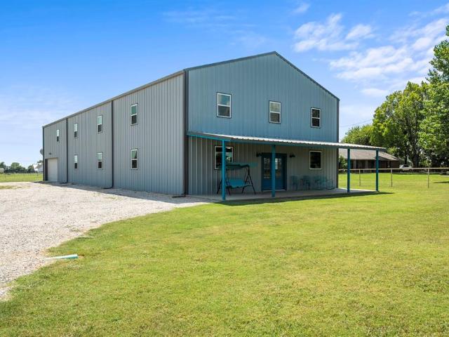 1404 McConnell Rd, Gunter, TX 75058 | MLS #21046 | Compass