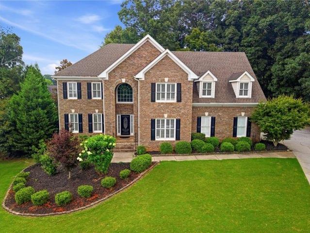 1404 Megan Danielle Dr SW, Lilburn, GA 30047