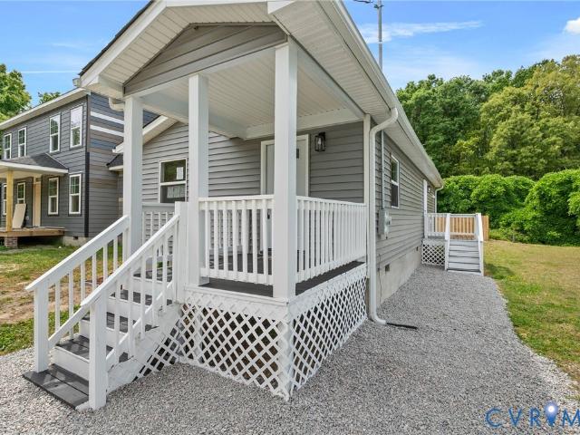 1404 Montgomery Ave, Petersburg, VA 23803 | MLS #2610