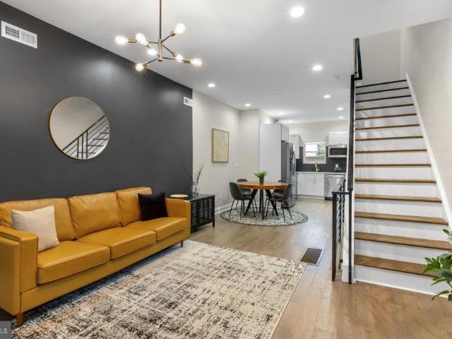 1404 N 27Th Street