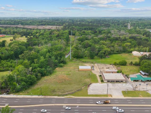 1404 N Northwest Loop 323