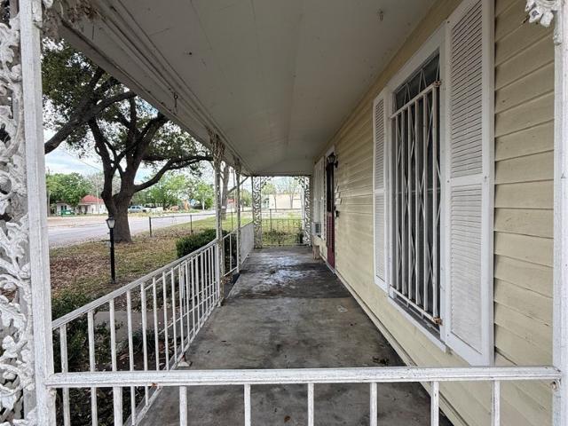 1404 N Wheeler