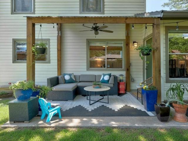 1404 O K Corral