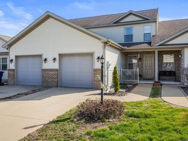 1404 Bluegrass Ln, Champaign, IL 61822