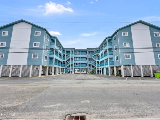1404 Canal Dr Apt 25, Carolina Beach, NC 28428