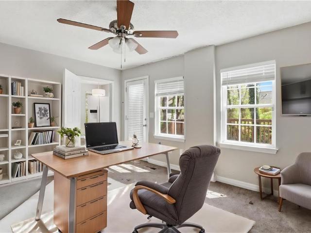 1404 Chapel Hill Lane SW