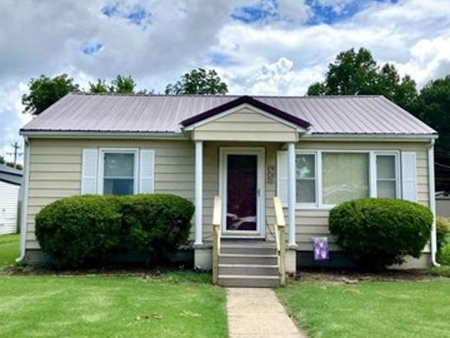 1404 Davis St, New Madrid, MO 63869