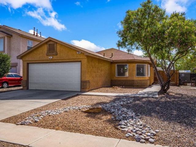 1404 Don Reynaldo St SW, Albuquerque, NM 87121