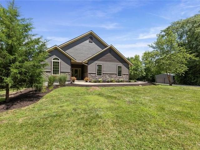 1404 E 183rd St, Belton, MO 64012