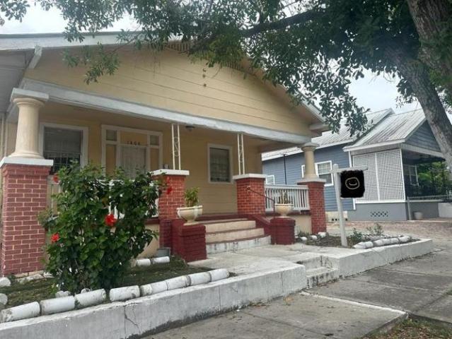1404 E 22nd Ave Tampa, FL 33605