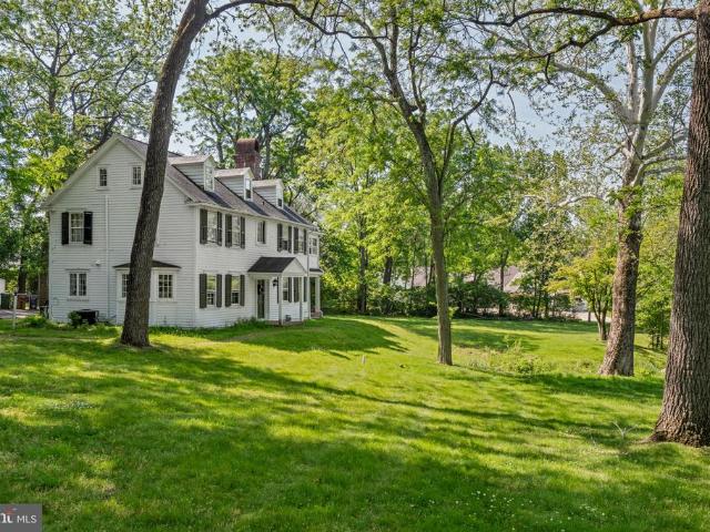 1404 E Butler Pike