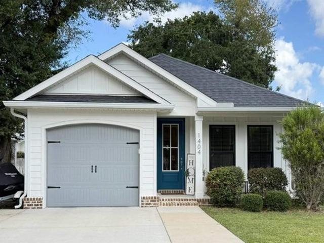 1404 E Fisher St, Pensacola, FL 32503