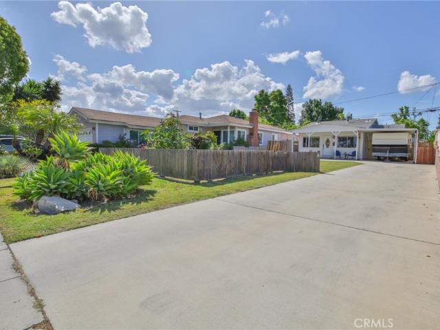 1404 E Michelson St, Long Beach, CA 90805 | MLS #RS26092 | Compass