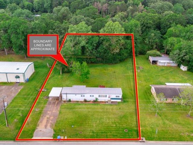 1404 Fuller Springs Dr, Lufkin, TX 75901
