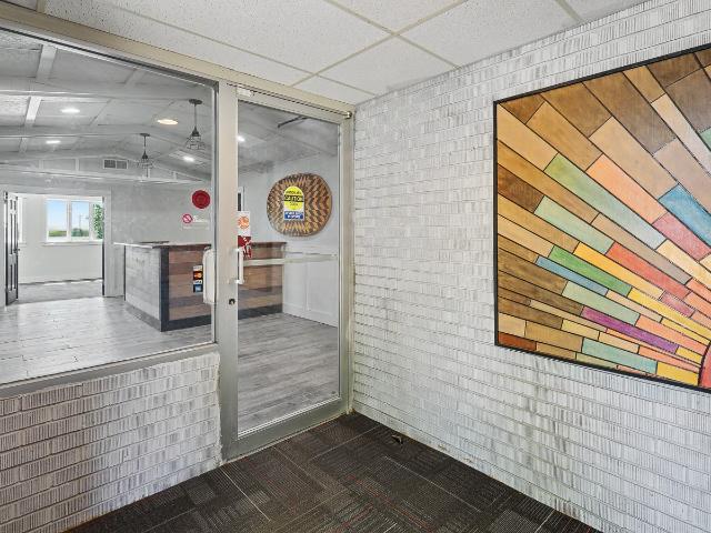 1404 Fifield Road