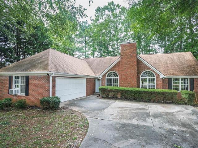 1404 Glenfield Drive