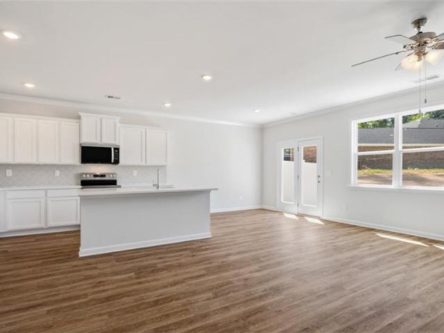 1404 Gray Branch Drive