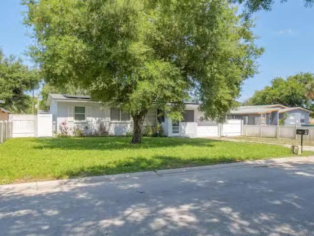 1404 HILLSDALE DR, COCOA, FL 32922 Single Family Residence For.