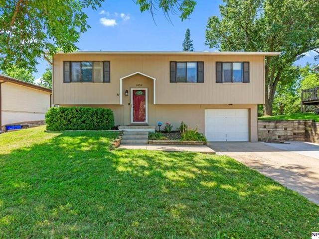 1404 James St, Plattsmouth, NE 68048