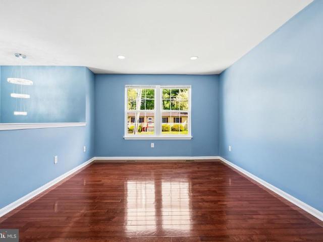 1404 Lafayette Avenue