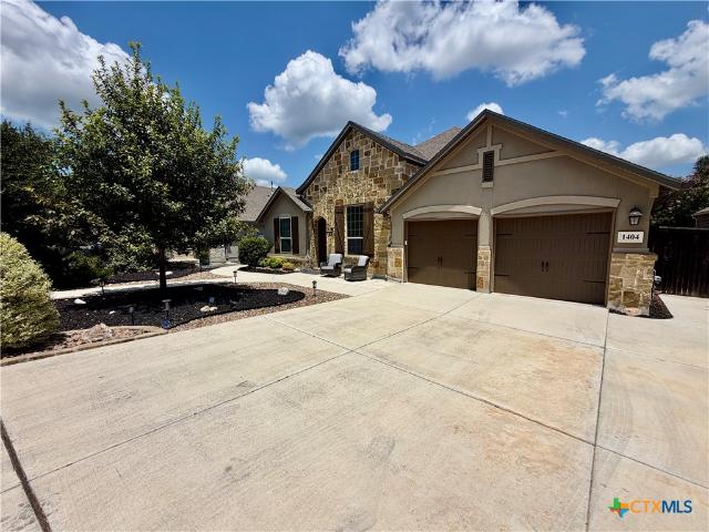 1404 Pioneer Drive