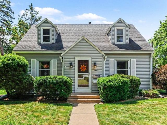 1404 Reycraft Dr, Kalamazoo, MI 49001