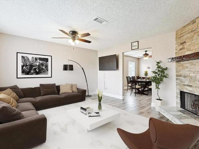 1404 Ross Drive